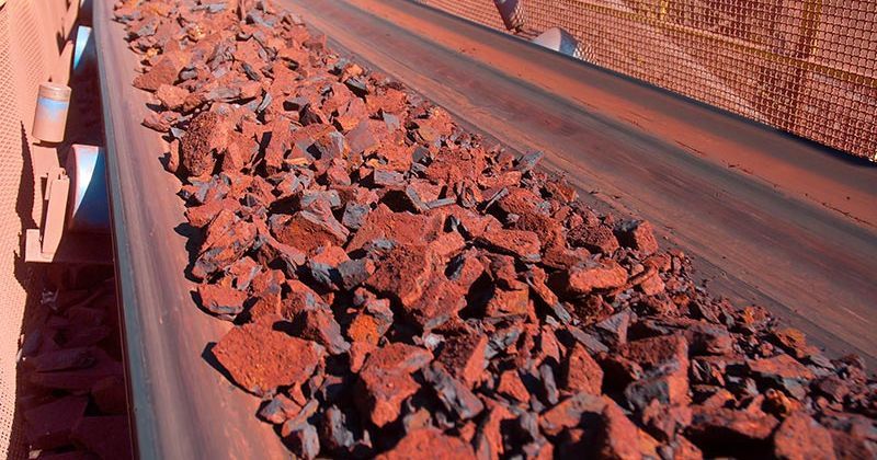 Measuring moisture in bulk solids - Berthold Technologies GmbH & Co.KG
